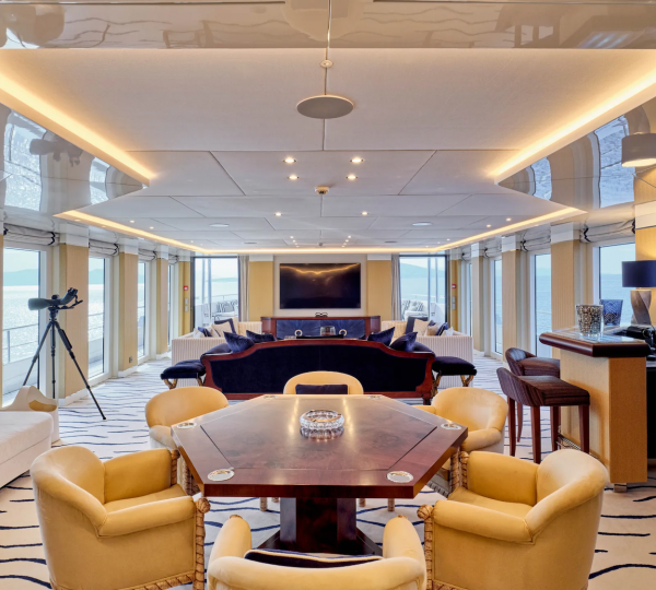 Yacht OMNIA, Amels | CHARTERWORLD Luxury Superyacht Charters